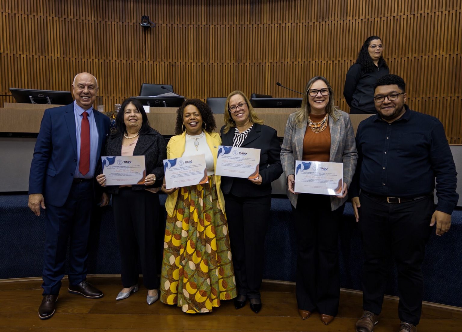 SESSÃO SOLENE EM HOMENAGEM AO DIA DO PSICÓLOGO - FSA - Centro ...